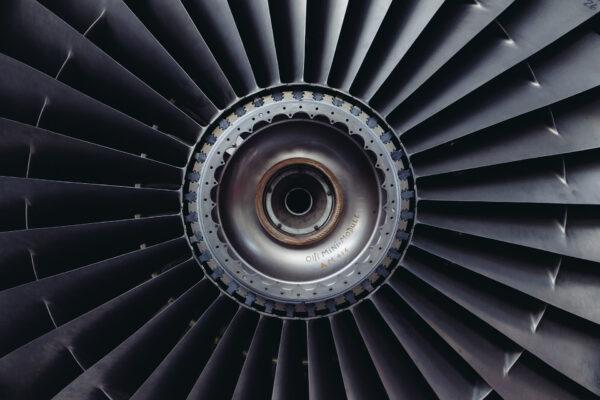 The role of a gas turbine engine in aircraft | Digitash